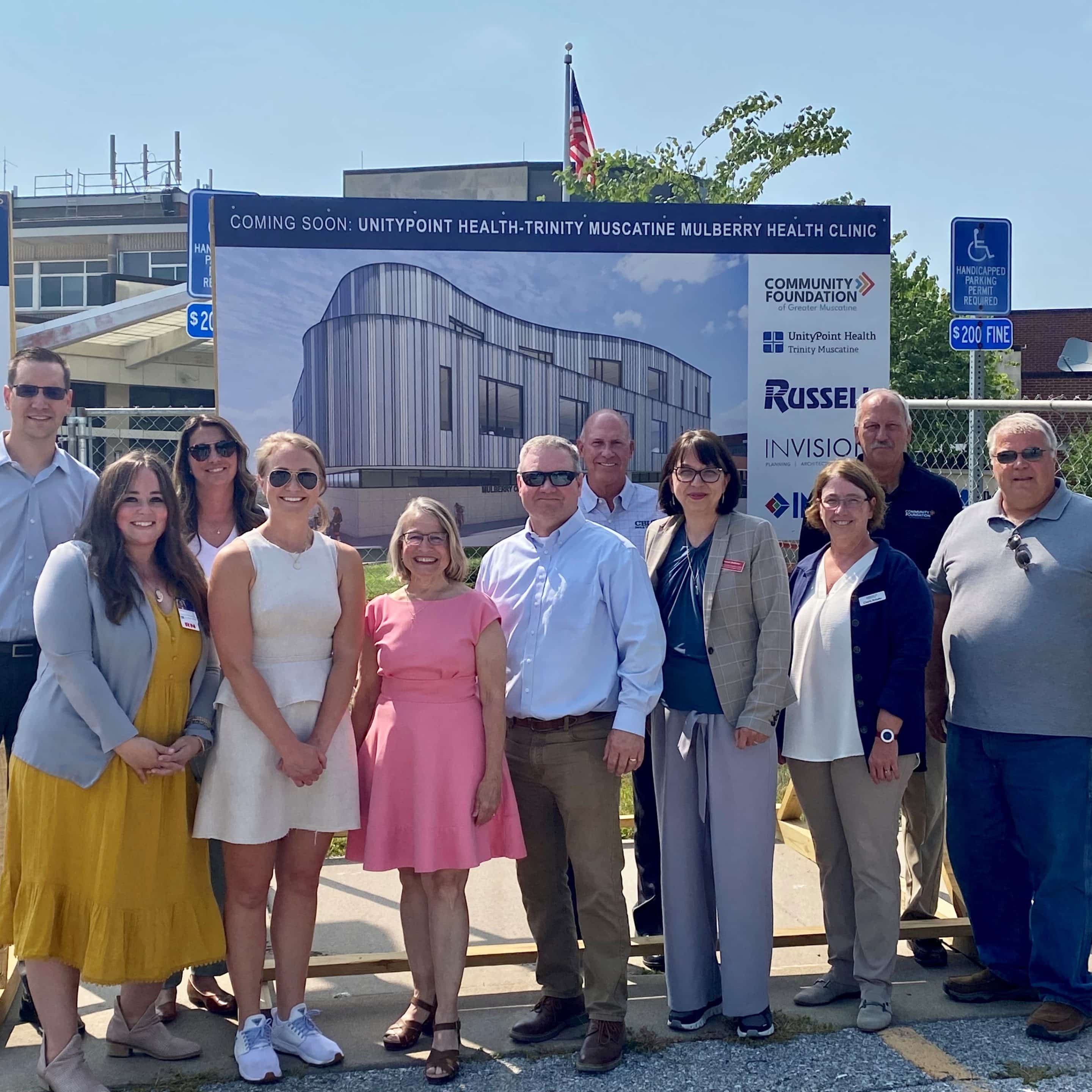 Congresswoman Miller-Meeks Visits Mulberry Health Clinic in Muscatine ...