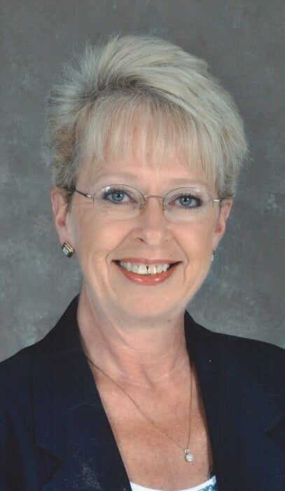 Debra Lee Lindstrom Roser | Discover Muscatine